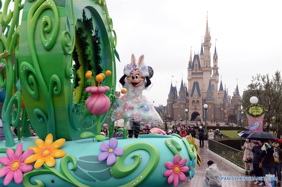 Desfile de primavera en Disneyland Tokio (4)
